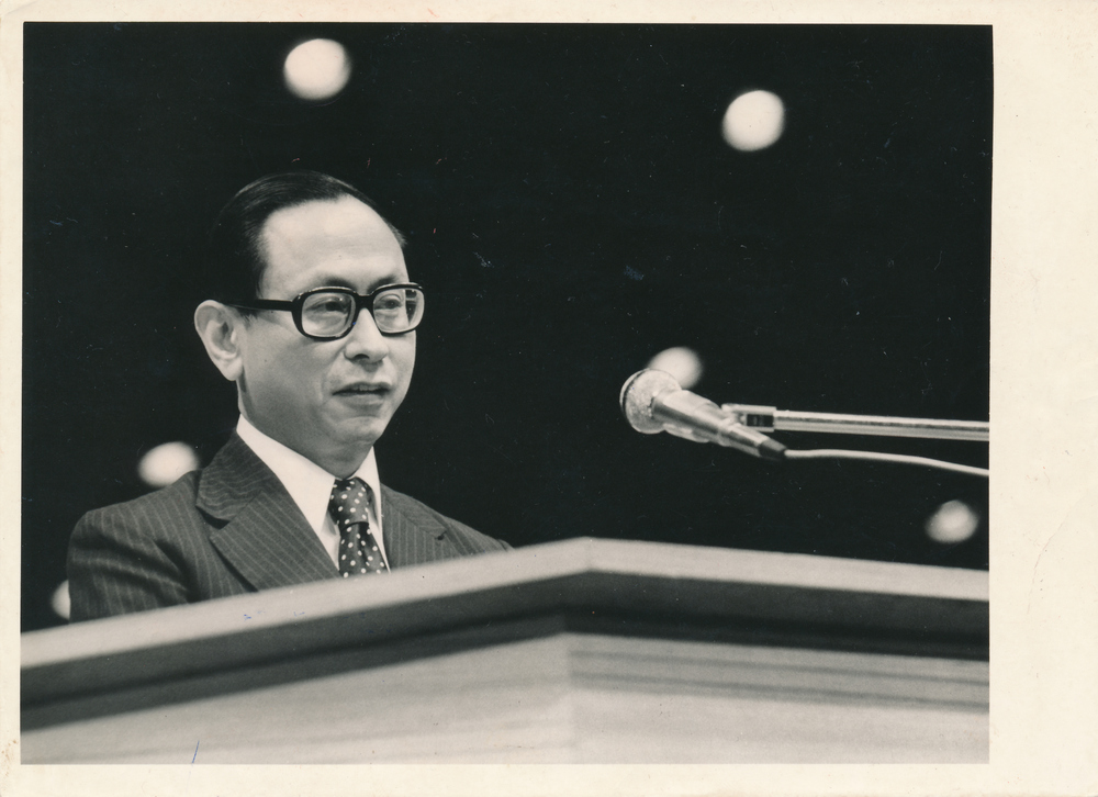 Former Chief Justice of Hong Kong, Sir Yang Ti-liang, passes away at 93 ...